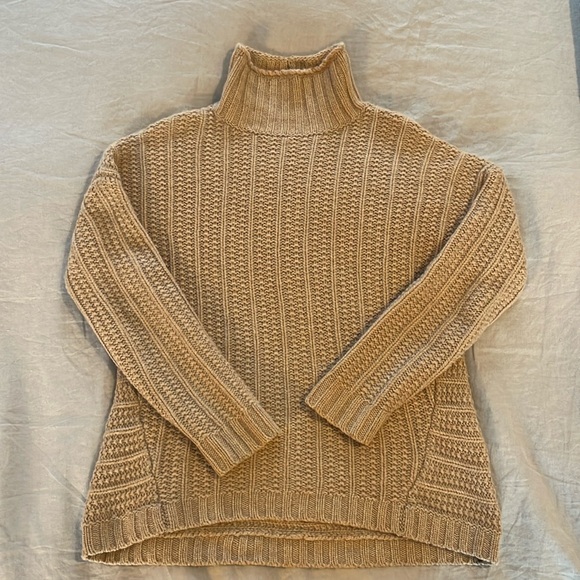 Garnet Hill | Sweaters | Garnet Hill Cashmere Turtleneck Sweater ...